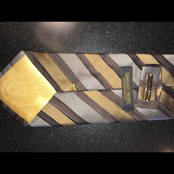 donald trump | Accessories | Donald Trump Signature Collection Tie ...